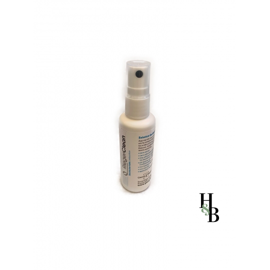 Disinfectant spray for reeds